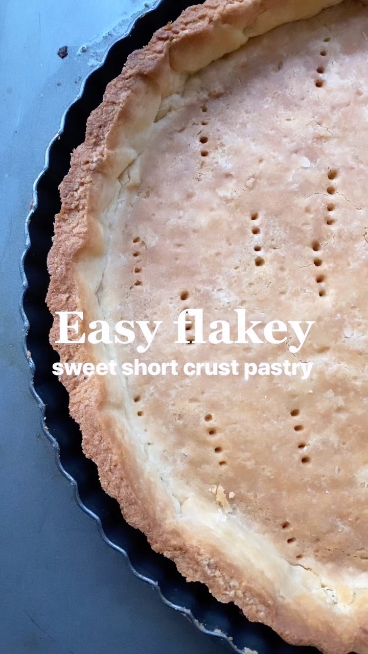 Easy Flakey Sweet Short Crust Pastry - Petites Choses